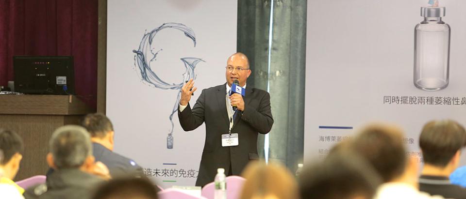 HIPRA provides the keys to Atrophic Rhinitis during a training course ...