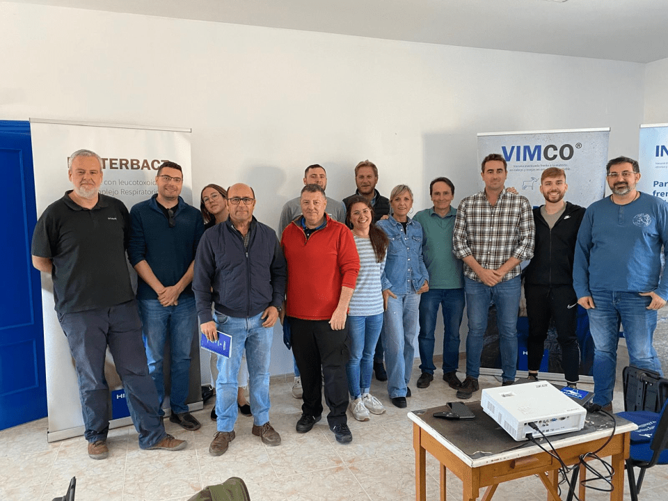 HIPRA SPAIN supports training in milk quality for sheep and goats on the tenth anniversary of ...
