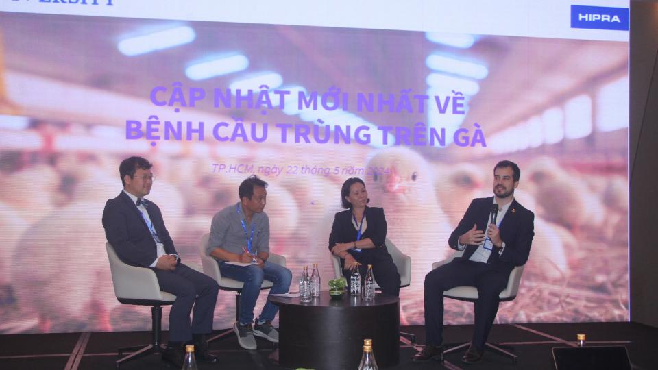 HIPRA VIETNAM organized the HIPRA University 'Last updates on ...